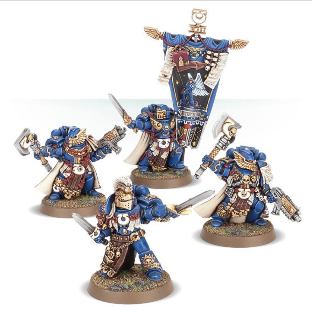 dual wielding melee weapon option for bulwark - Space Marine 2