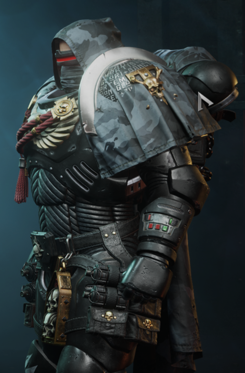 Sniper Cloak blocks pauldrons - Space Marine 2