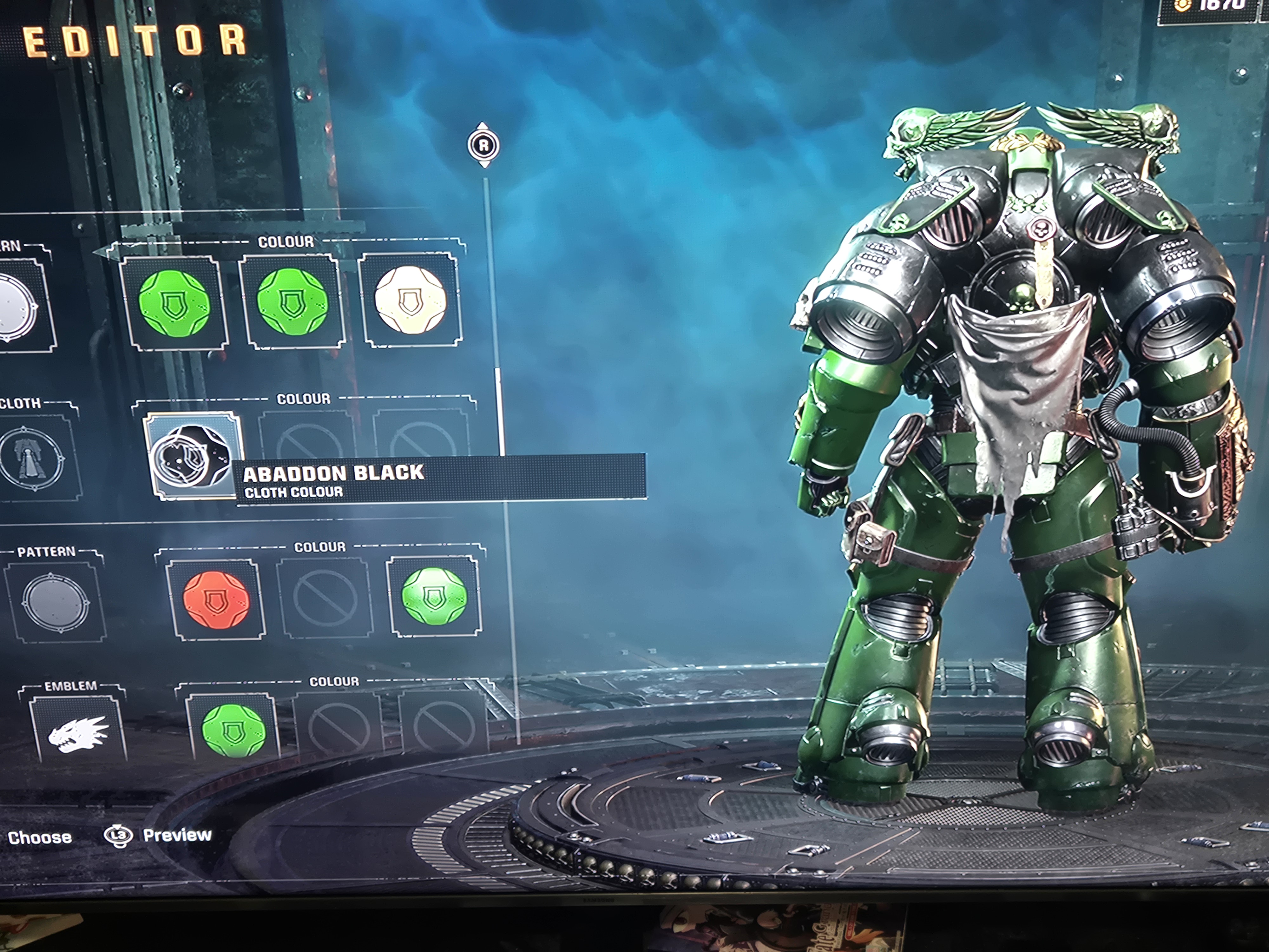 Cloth armor parts: more colors, patterns, and options - Space Marine 2